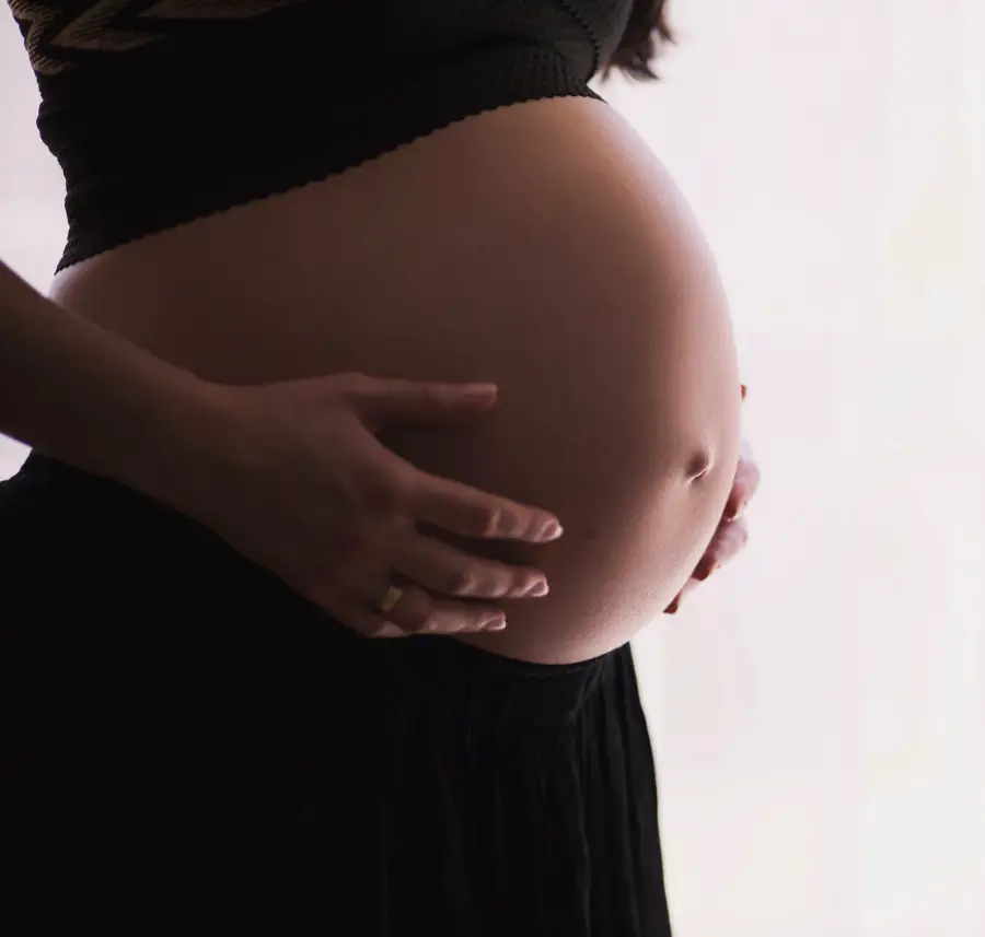 9 Ways To Soothe Acid Reflux During Pregnancy Borncute 9-ways-to-soothe-acid-reflux-during-pregnancy-borncute