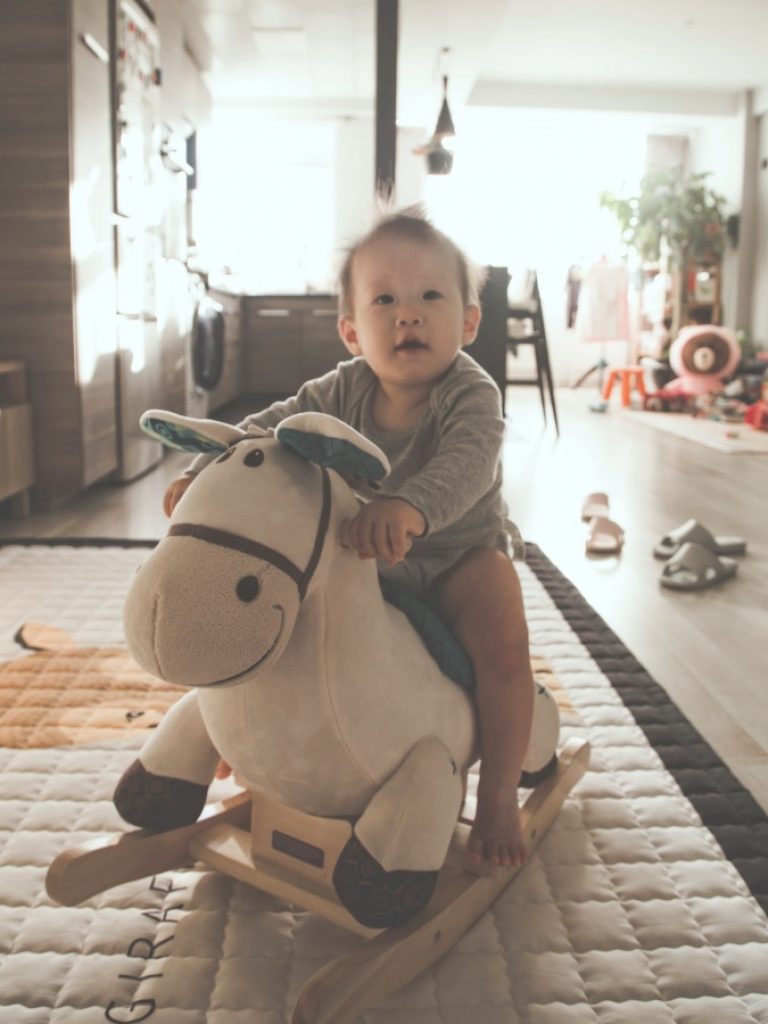 How to Potty Train a Boy: An Ultimate Guide for Parents | BornCute